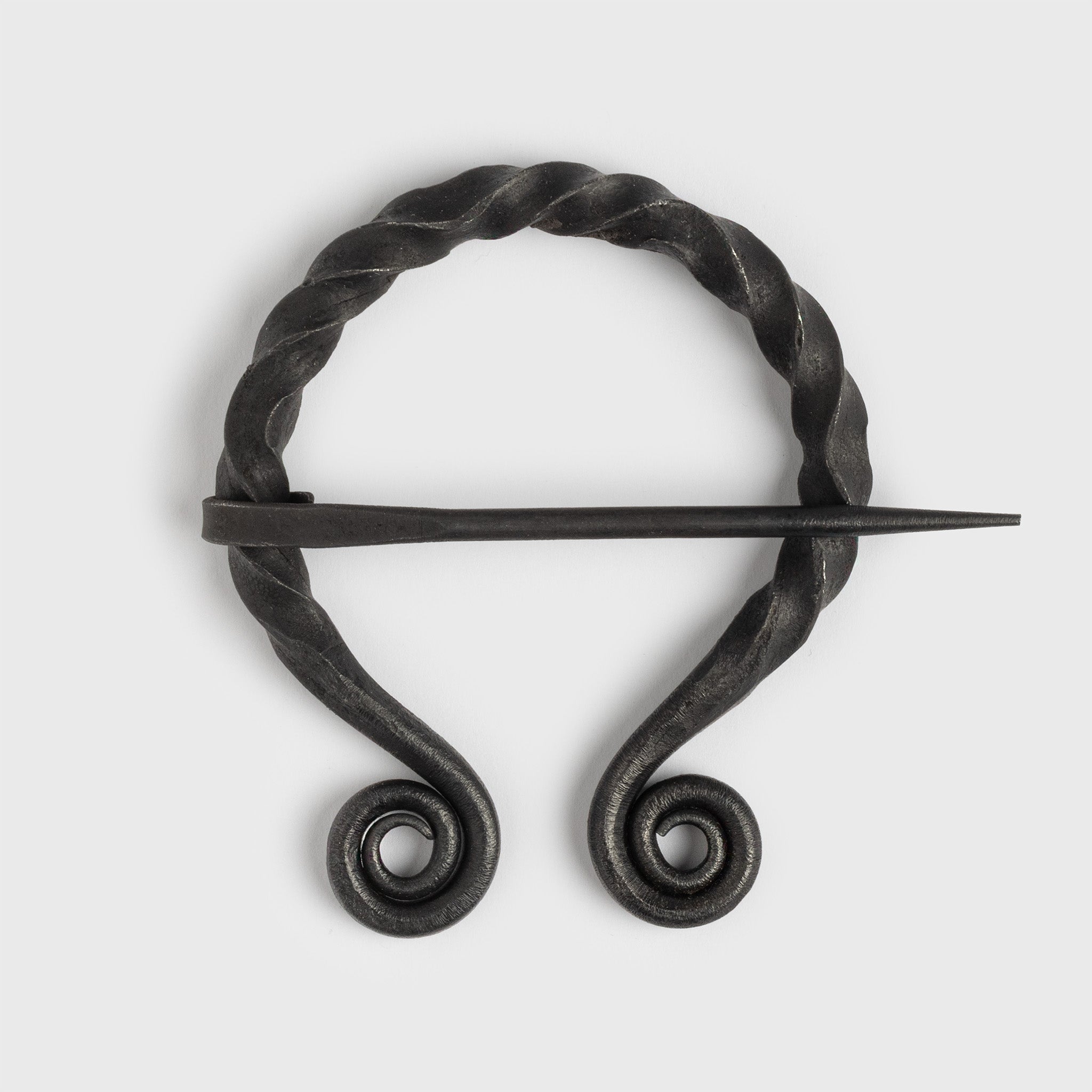 Iron Fibula, Oval Twisted, 70 mm – Grimfrost Intl