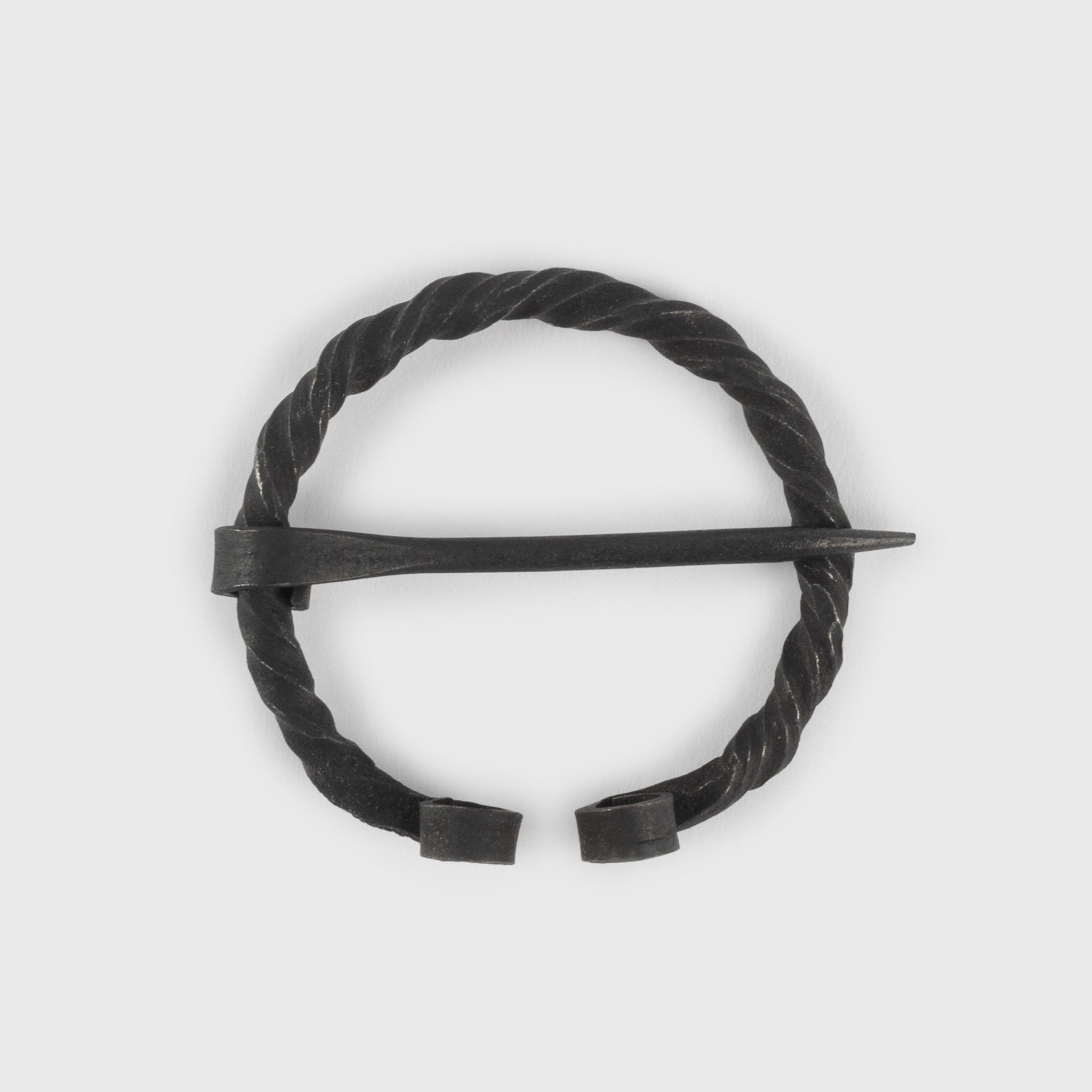 Iron Fibula, Round, 40 mm – Grimfrost Intl