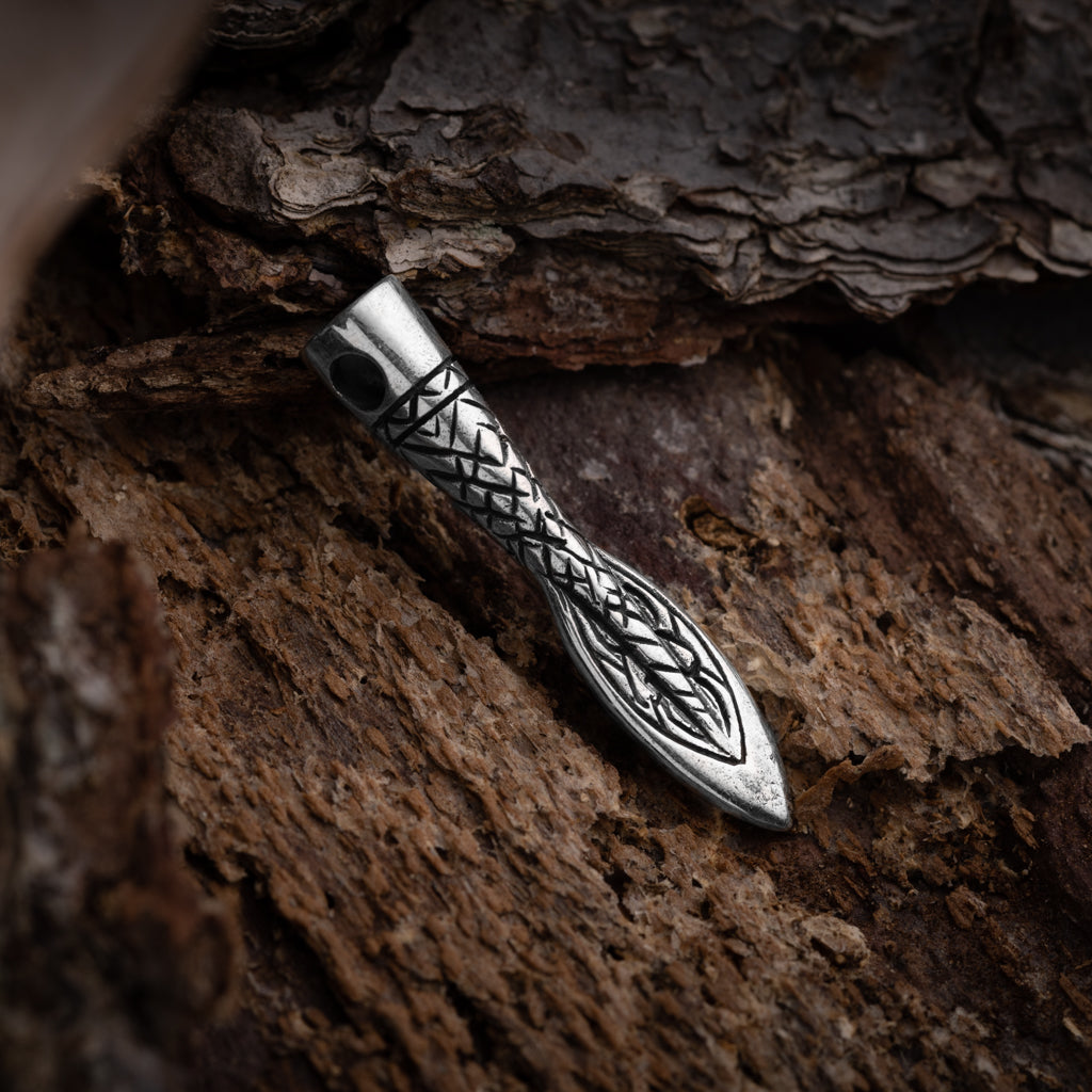 Gungnir Amulet, Silver – Grimfrost Intl