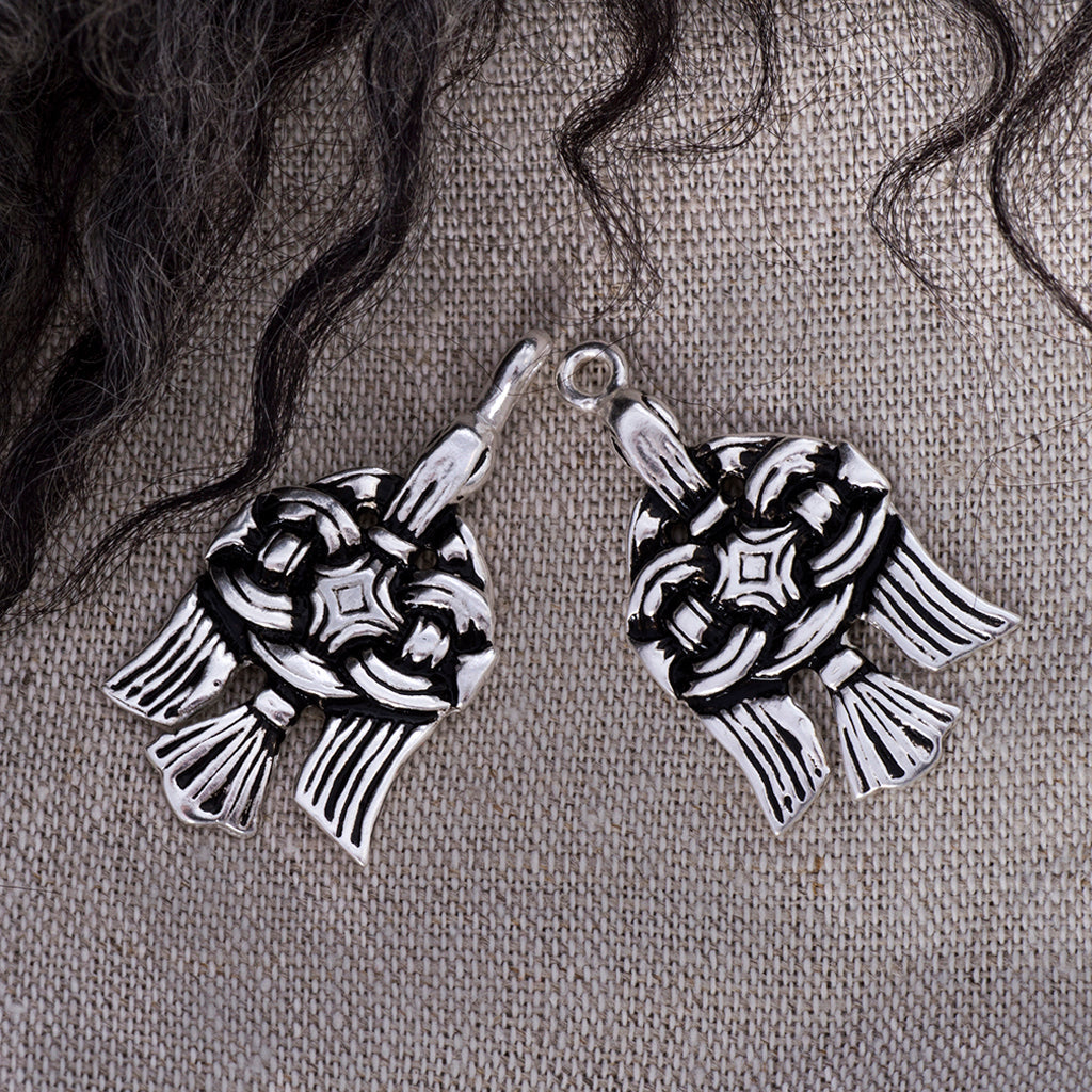 Raven Clasp, Large, Silvered Bronze – Grimfrost Intl